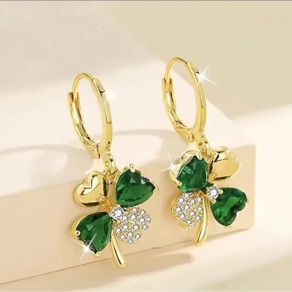 Jewelry | Nwt Four Leaf Clover Dangle Earrings | Poshmark